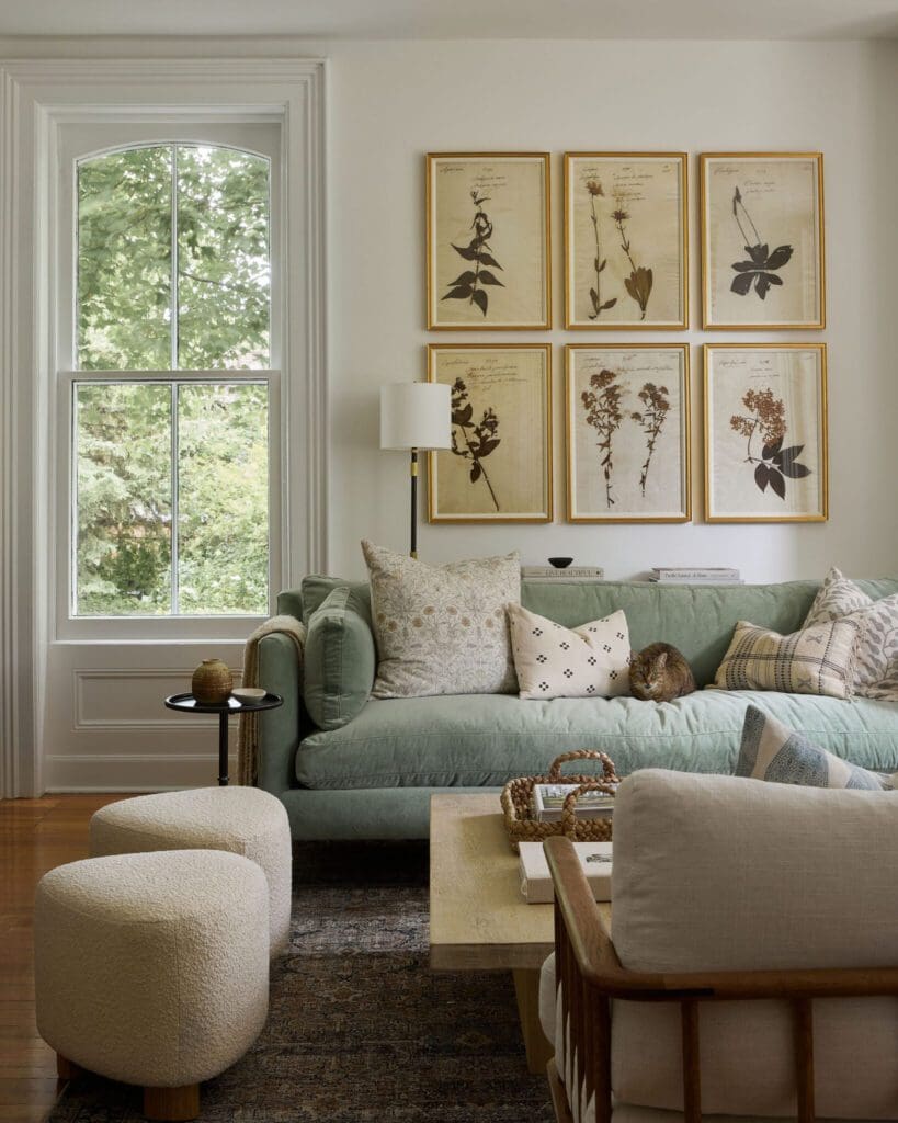 A Contemporary Take on a Traditional Farmhouse - The Interior Collective