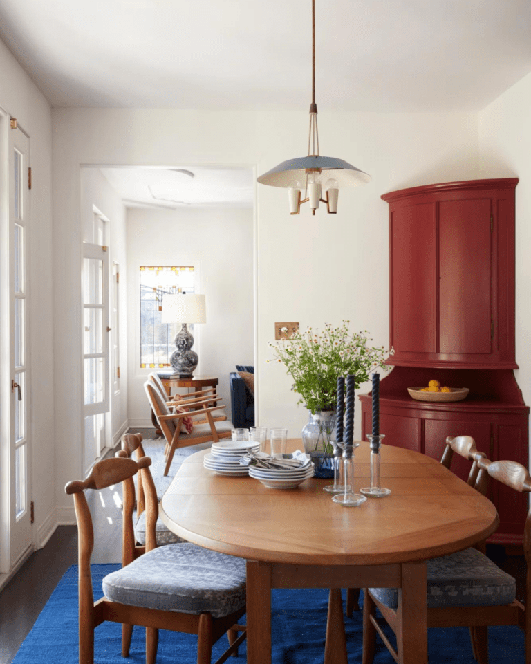 The Power of a Primary Color Pop - The Interior Collective